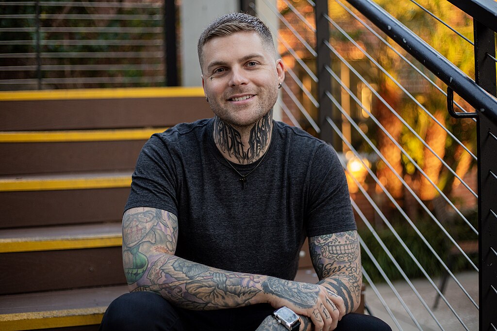 Hire Johnny Crowder to Speak | Get Pricing And Availability | Book Today