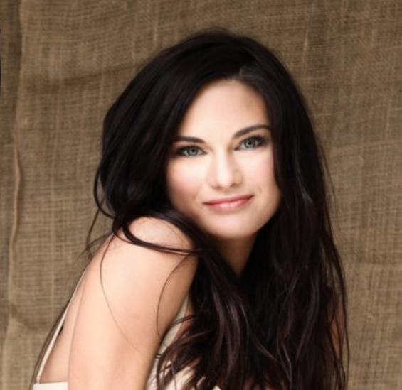 Hire Amanda Russell to Speak | Get Pricing And Availability | Book Today