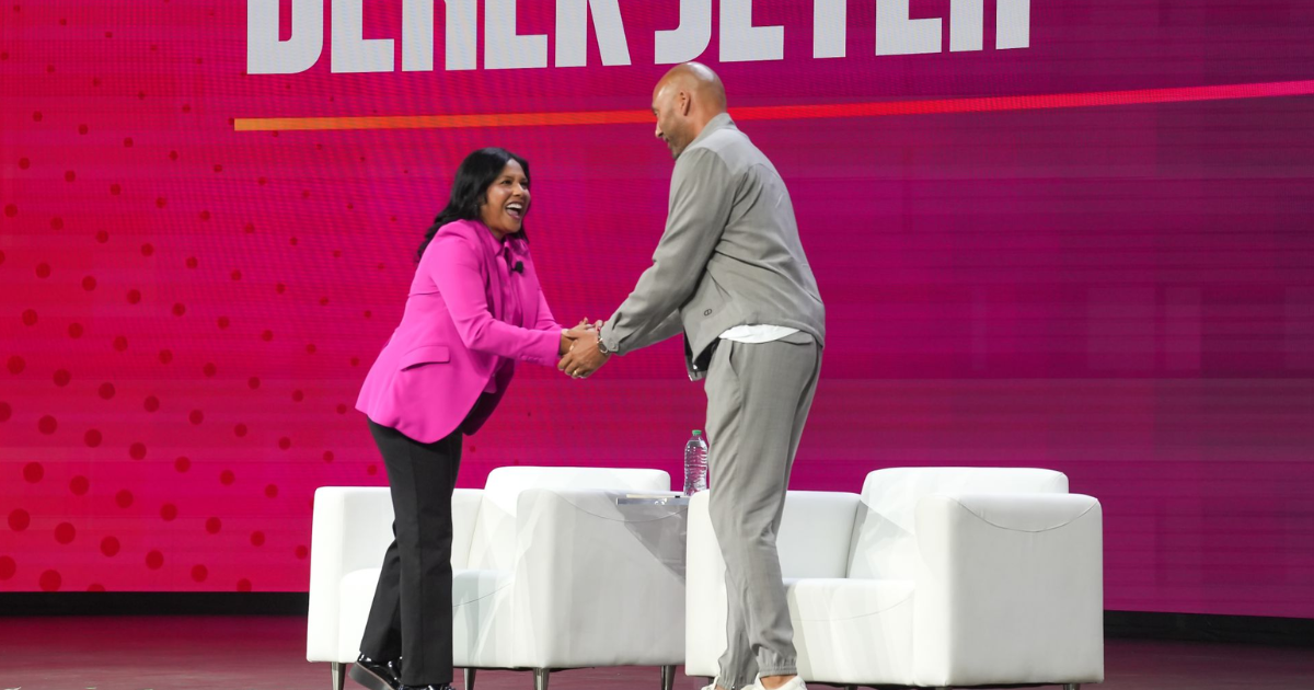 The Power of the Emcee: Why Great Event Hosts and Moderators Make All ...